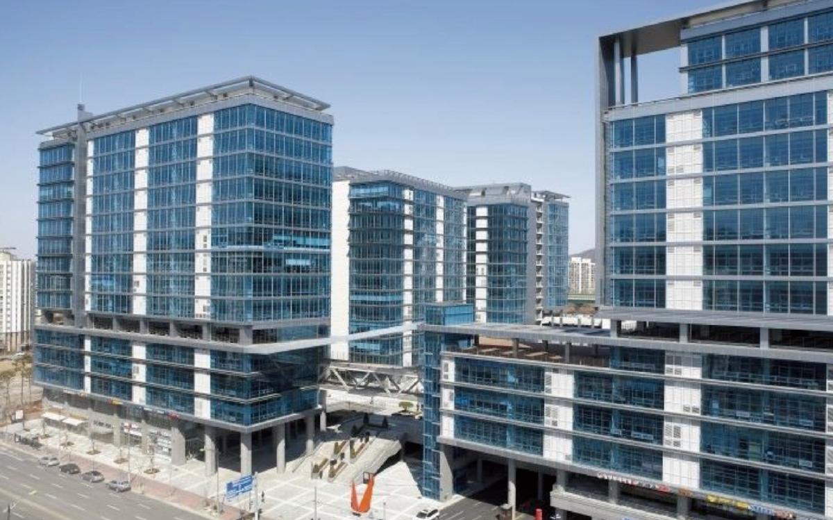 Contact - symphonyimplant